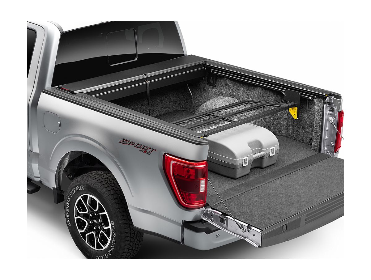 Roll-N-Lock Cargo Manager CM151 | RealTruck