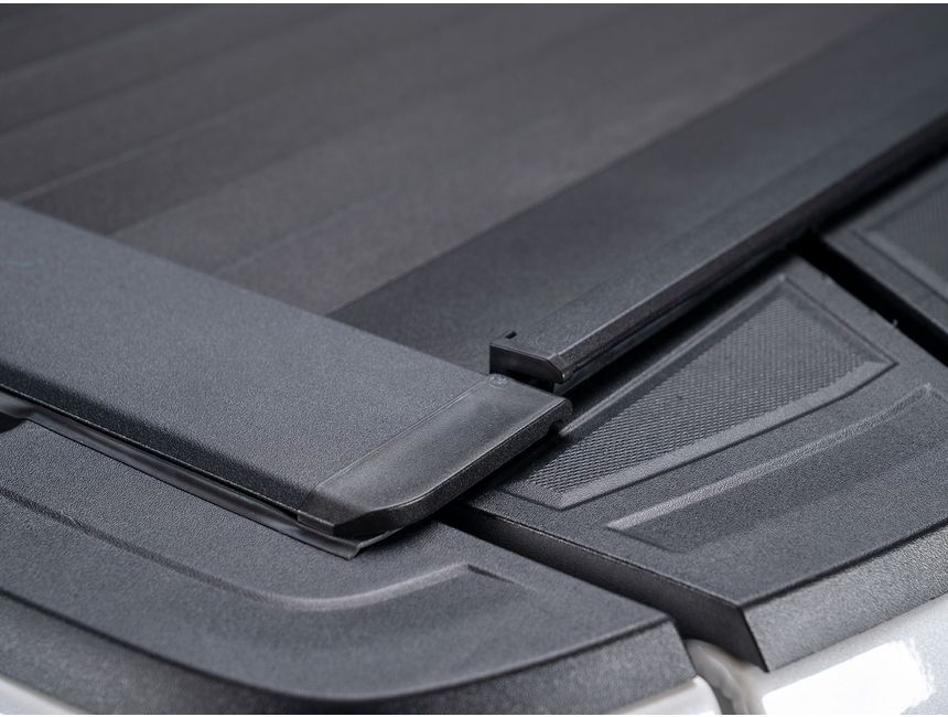 Roll-N-Lock E-Series Tonneau Cover | RealTruck