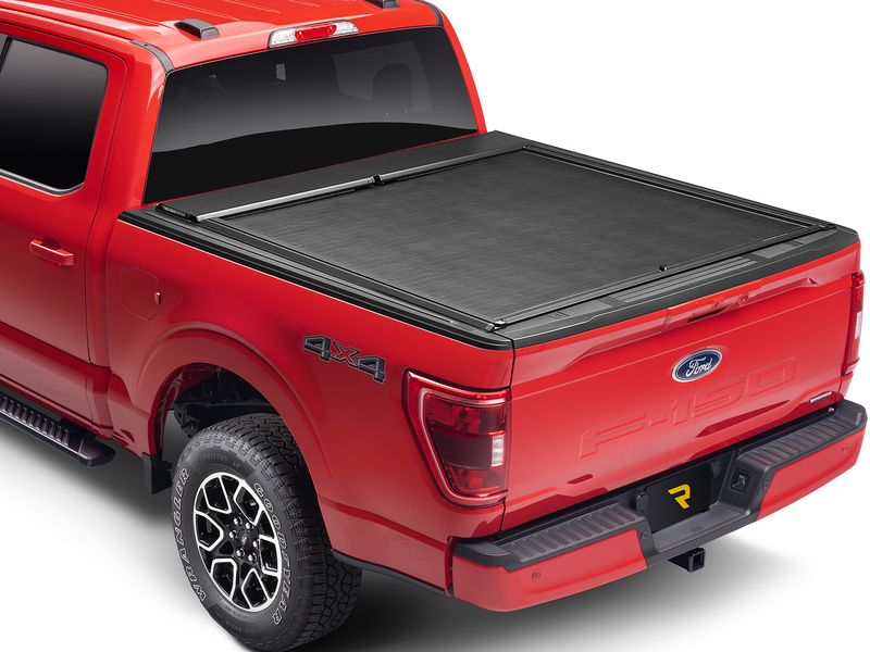 RealTruck Roll-N-Lock M-Series XT Manual Retractable Tonneau Cover w/ T ...