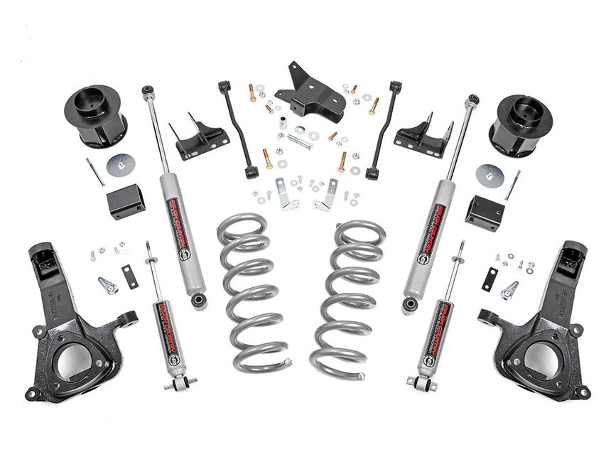 Rough Country 6" Standard Lift Kit 30830 | RealTruck
