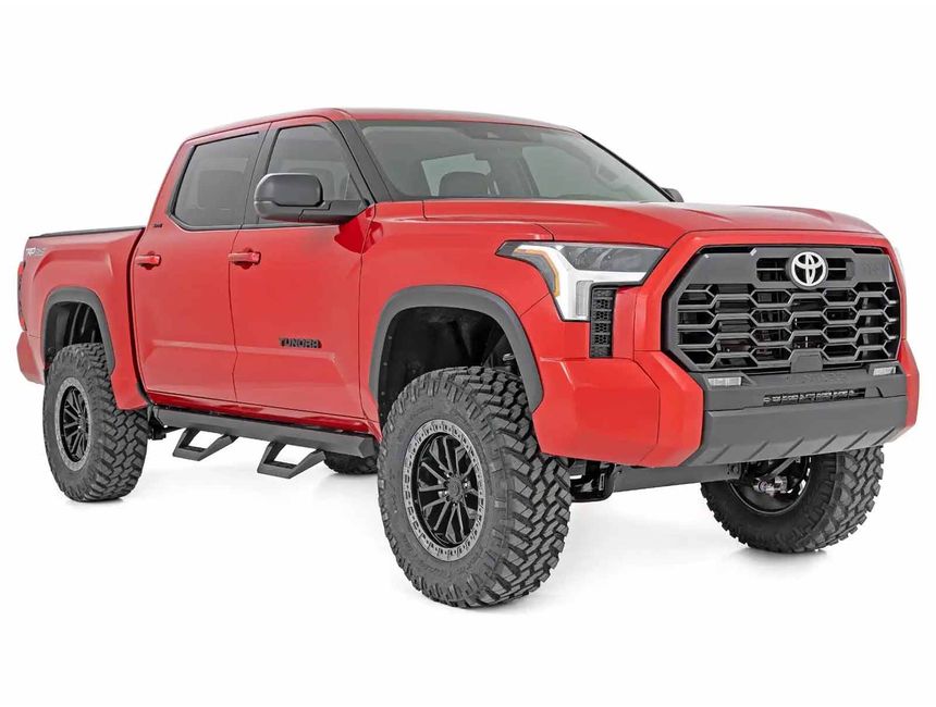 Rough Country 6" Standard Lift Kit 71230 | RealTruck