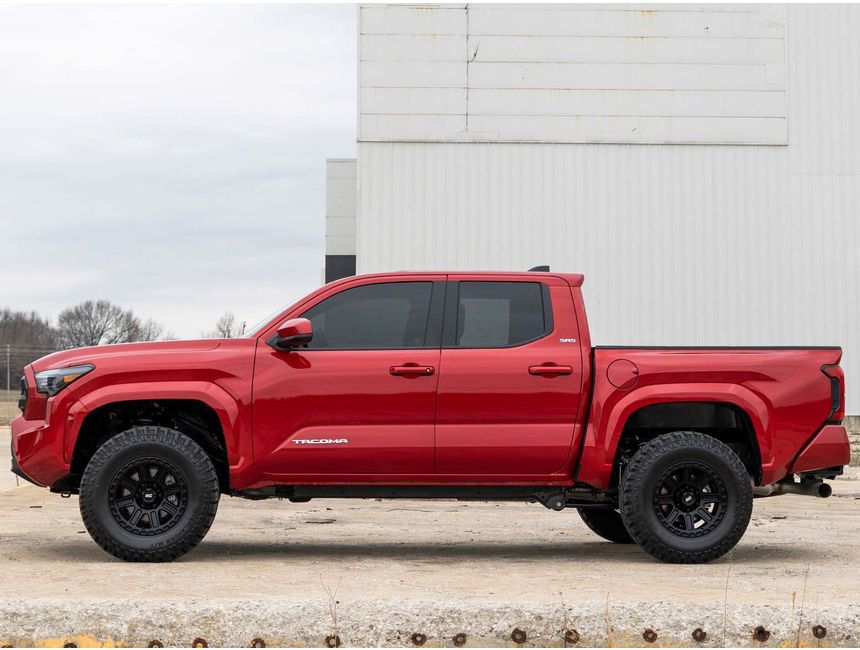 Rough Country Leveling Kit 72900 | RealTruck