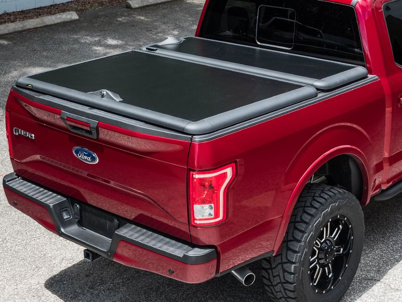 Stowe Cargo Management System | RealTruck