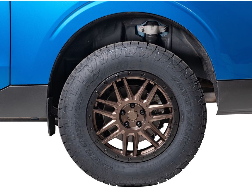 Superlift 2.5" Lift Kit 9755 | RealTruck