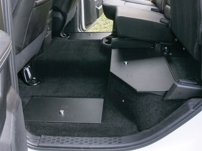 Tuffy In-Floor Locking Lid | RealTruck