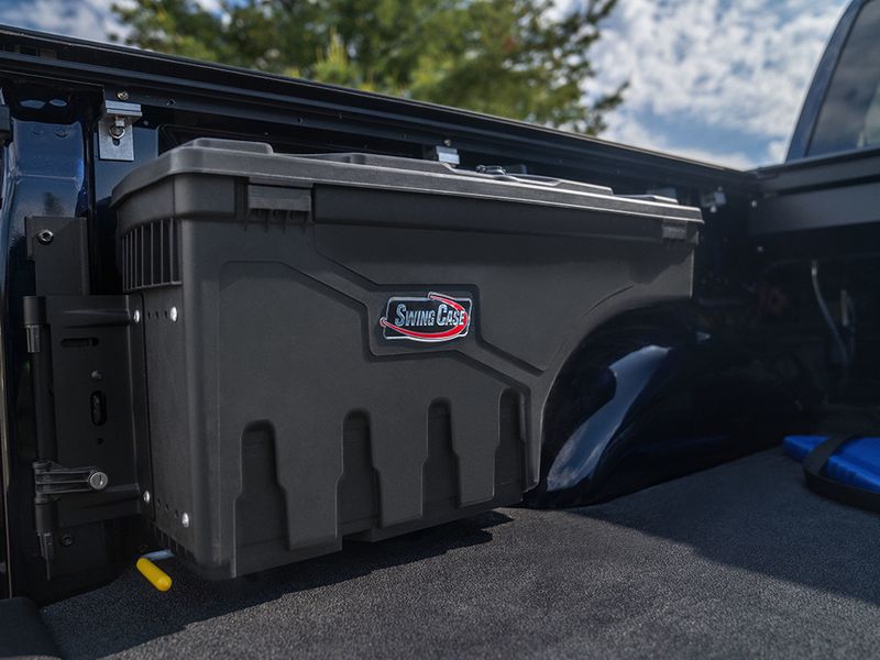 UnderCover Swing Case Toolbox Set UDC-SC203D&UDC-SC203P | RealTruck