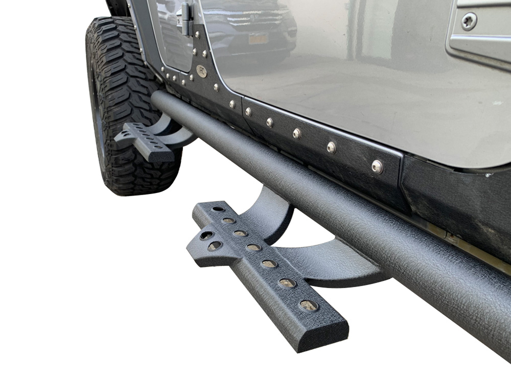 Vanguard V Signature Black Side Steps | RealTruck