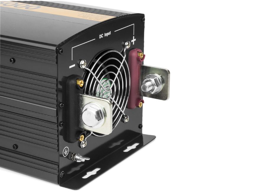 Wagan Proline 5000W Inverter + Remote 3744 | RealTruck